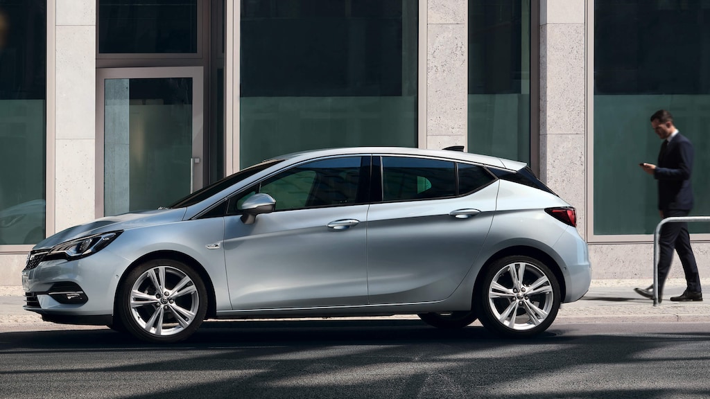 Opel Astra | The Compact Hatchback | Opel Azerbaijan