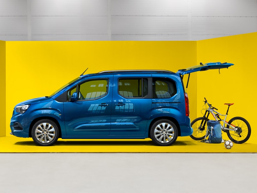 Opel Combo Life | Family van features | Opel Azerbaijan