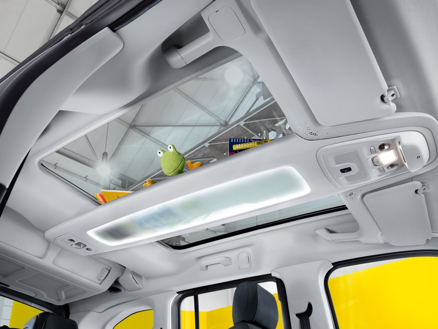 Opel Combo Life | Family van features | Opel Azerbaijan