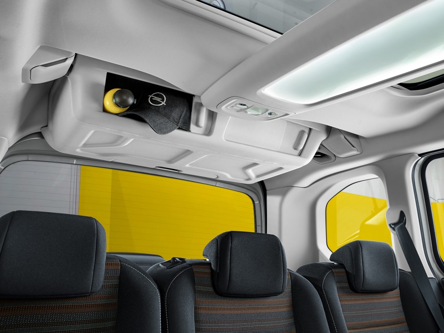 Opel Combo Life | Family van features | Opel Azerbaijan
