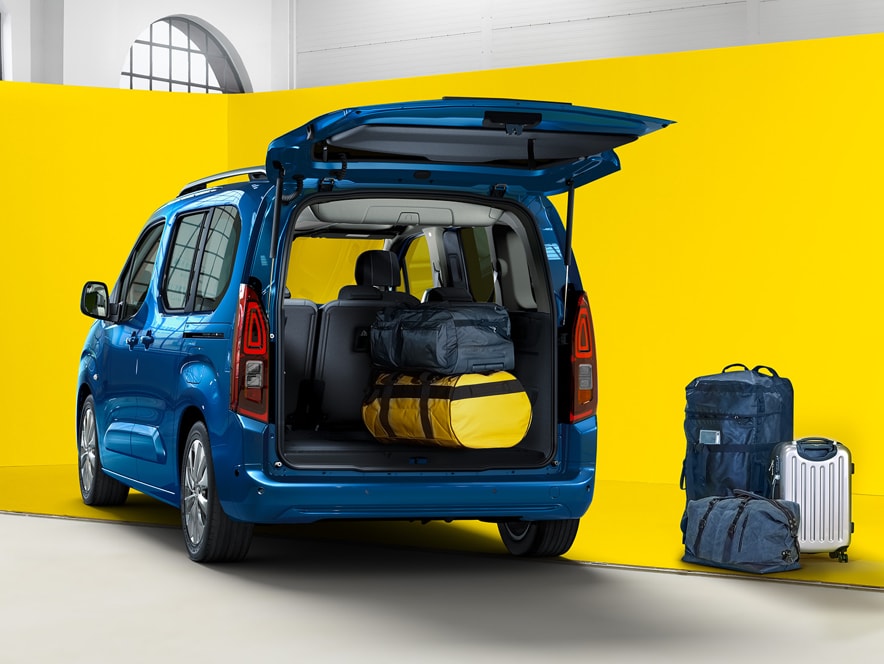 Opel Combo Life | Family van features | Opel Azerbaijan